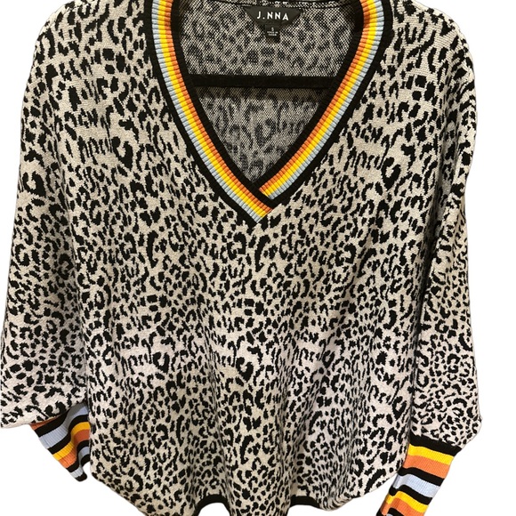 J.Nna | Sweaters | Jnna Womens Small Black And Tan Animal Print Sweater ...
